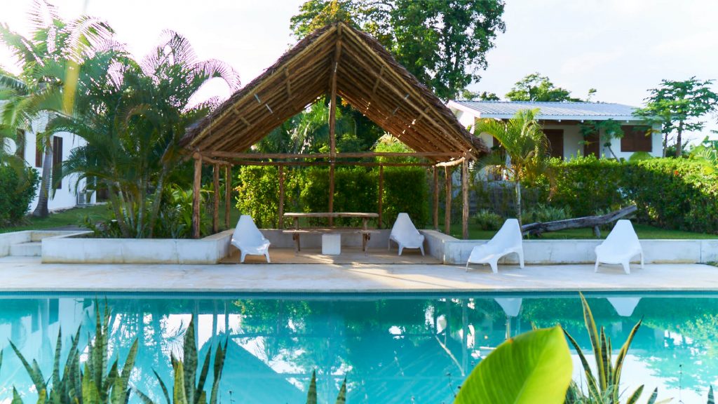 Vanuatu Luxury Holiday Homes | Nanuku Auberge Resort, Fiji - Pacific ...