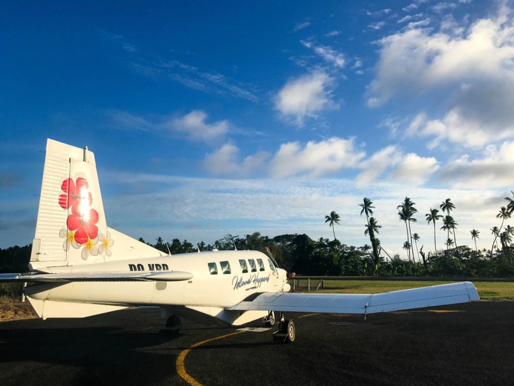 Helicopter transfers in Fiji - Pacific Island Living - Travel & Tourism ...